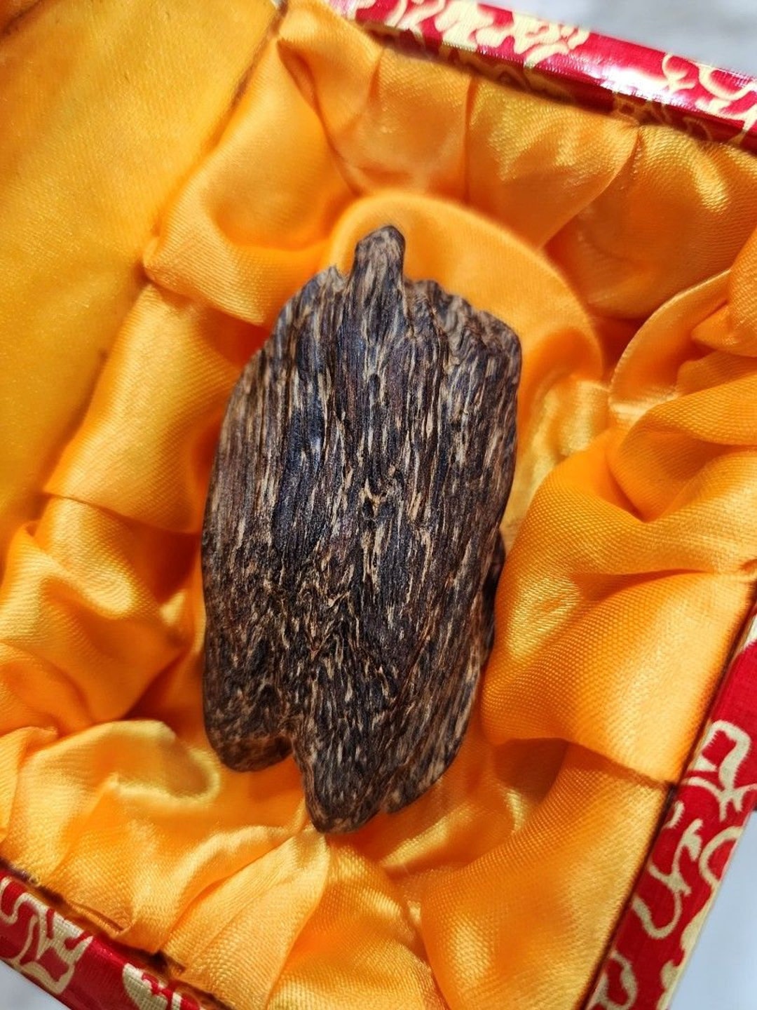 Kynam Sinking Heartwood Oil From Tarakan 奇楠正区达拉干急沉树心油首 - Etsy