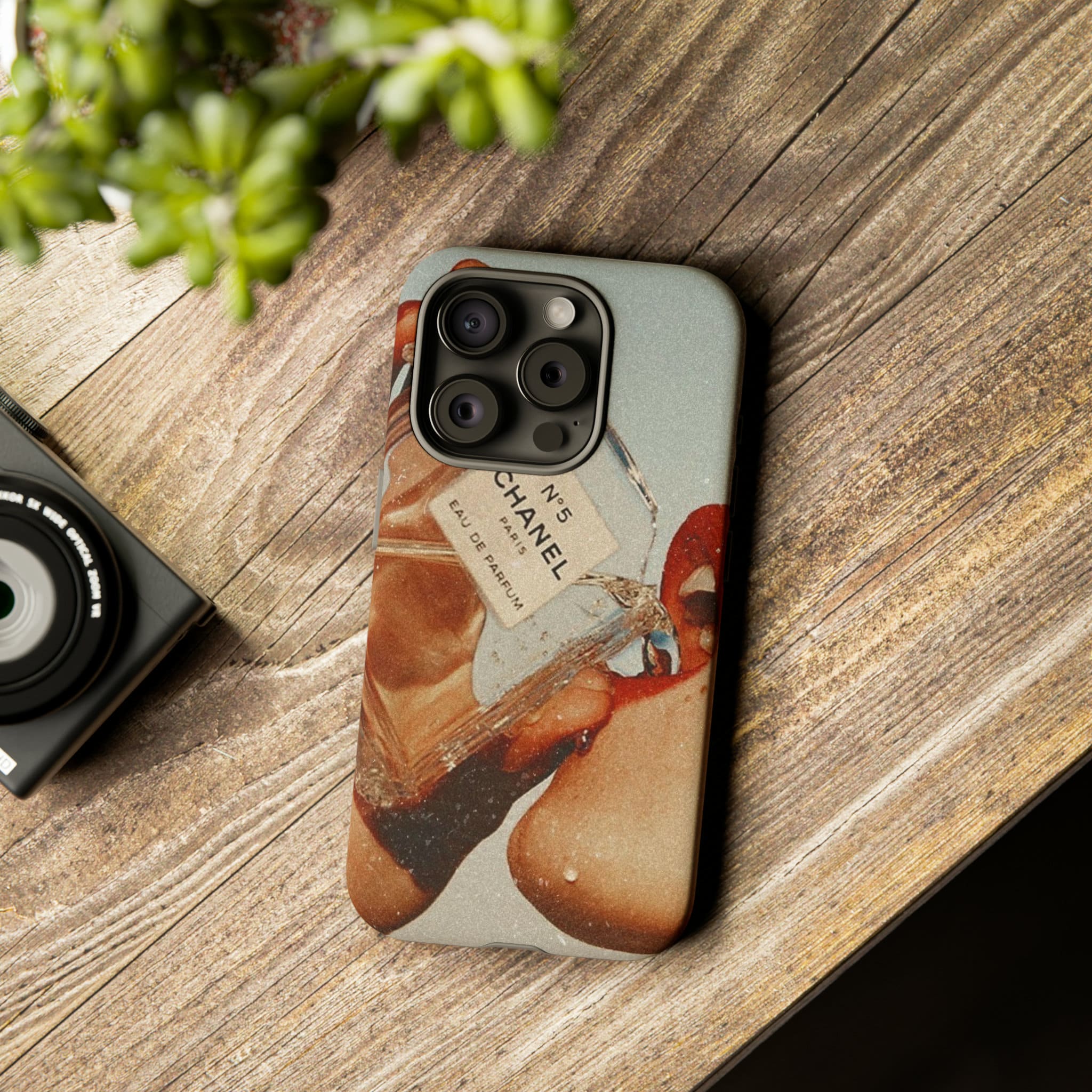 Iphone 5 Designer Cases Chanel