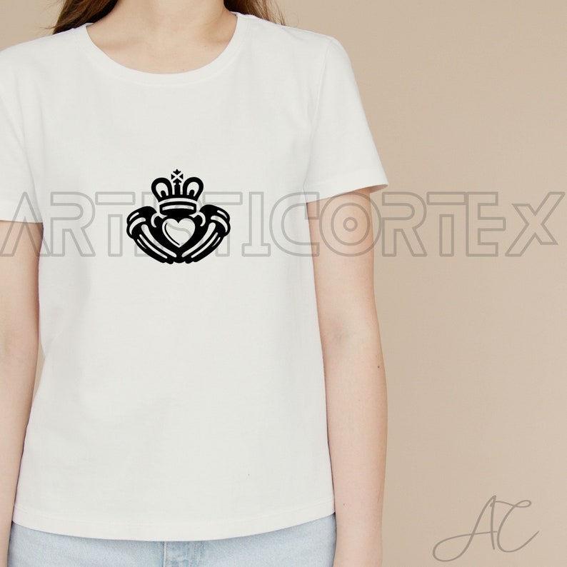 Claddagh SVG Bundle, Irish Claddagh PNG, Claddagh Crest Clipart, Hand ...