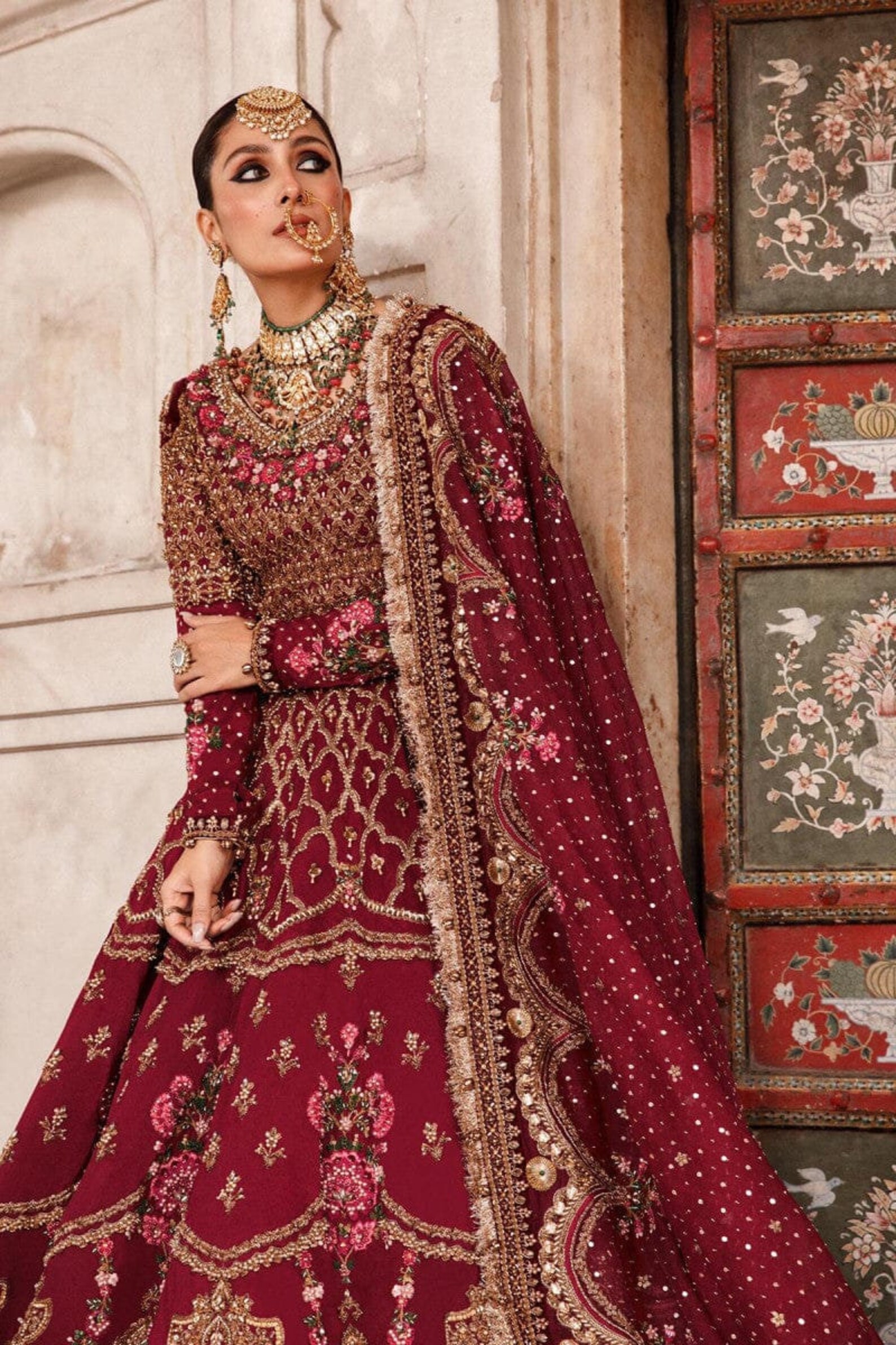 Red Pakistani Designer Wedding Bridal Lehenga Choli Barat/reception ...