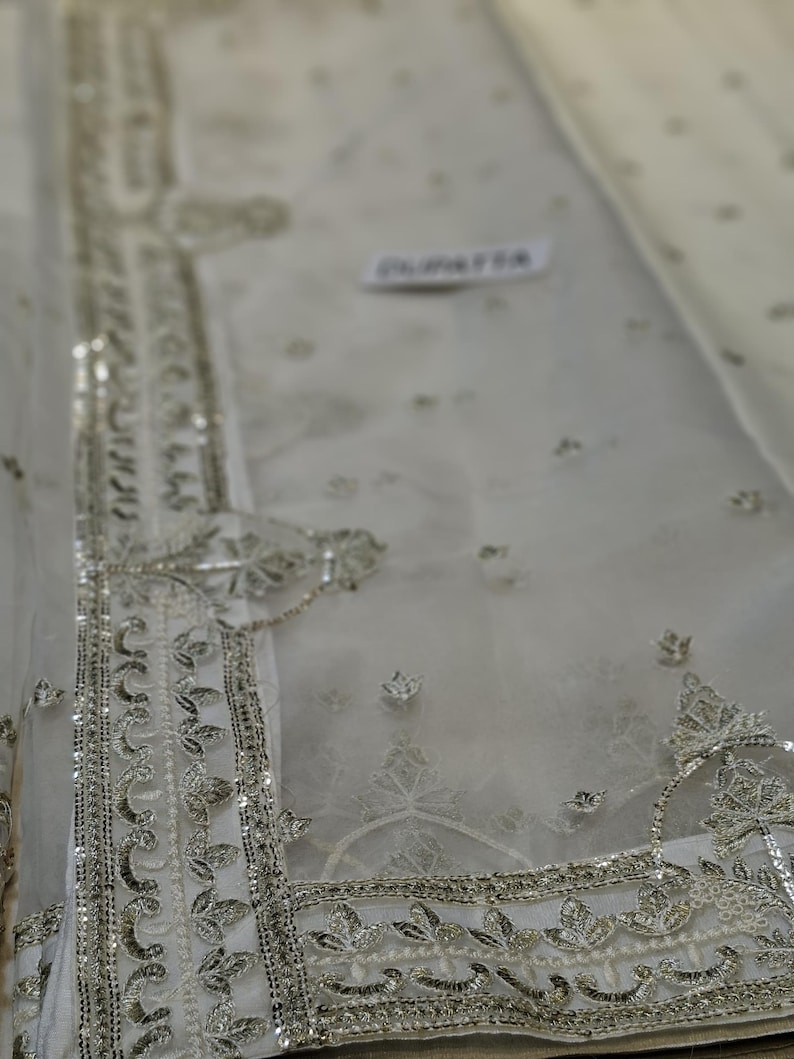 Pakistani Nikah Sharara Suit: Bridal Barat Mehndi Dress - Etsy