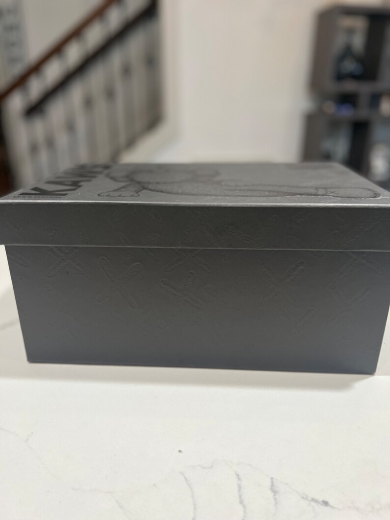 Get the Perfect Authentic Kaws BFF Time-off: Buy Now and Elevate Your ...