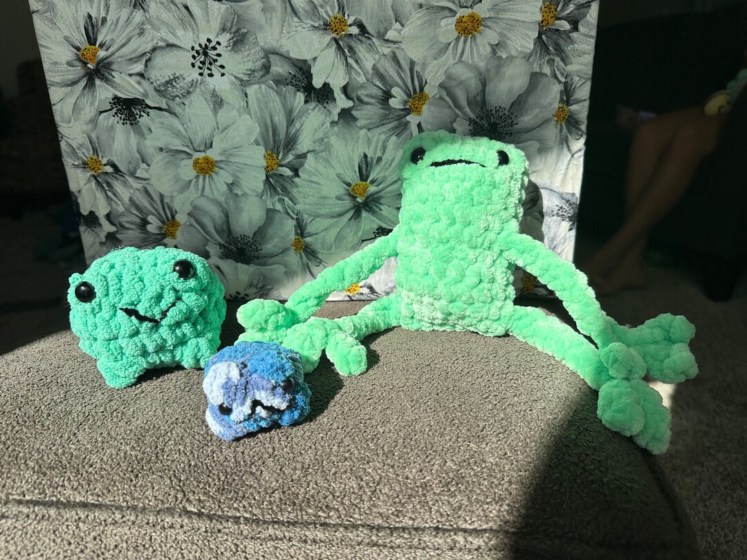 Yarn Stuffed Crochet Frogs - Etsy