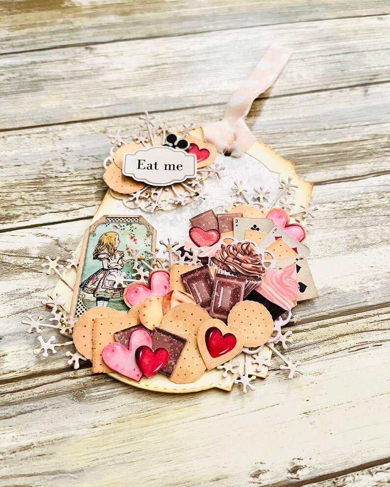 Handmade Alice in Wonderland "eat Me" Sweets Gift Tag - Etsy