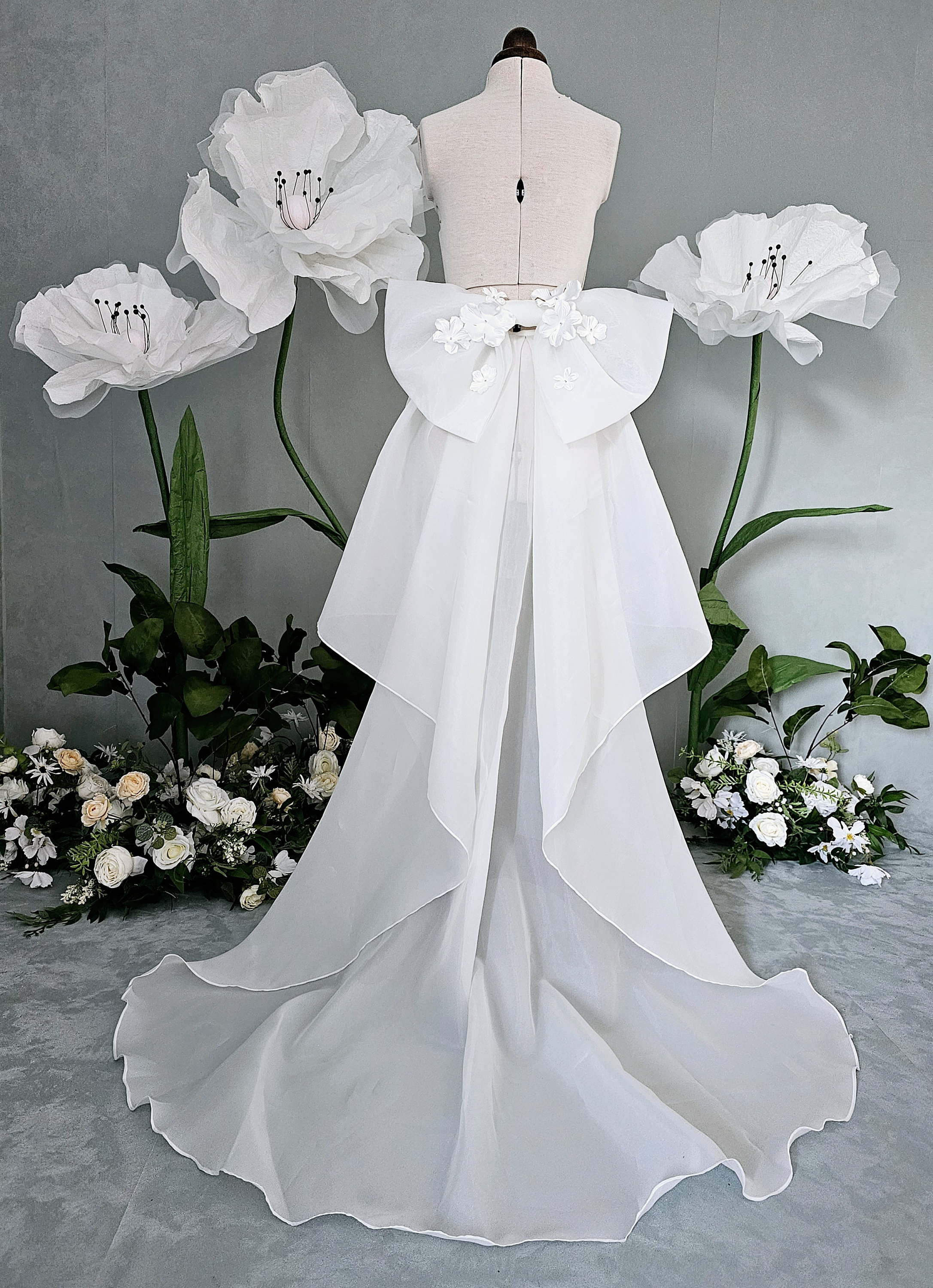 Open Front Train With Floral Organza Bow, Bridal Train With Organza Bow ...