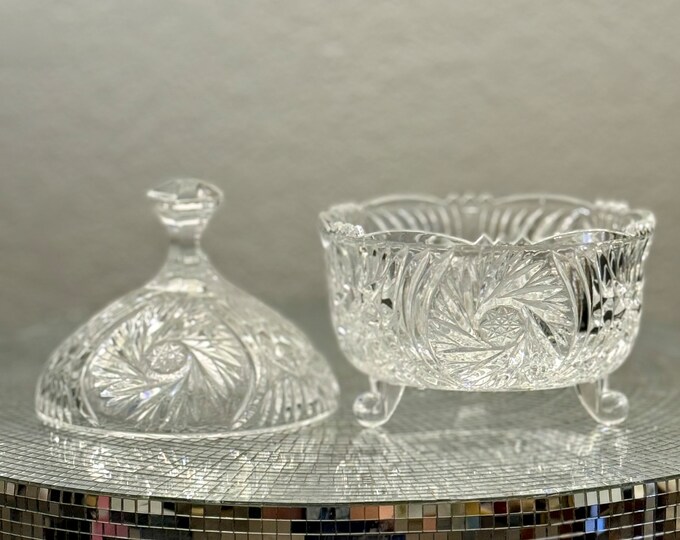 Vintage Round Crystal Dish (star Pattern) With Lid - Etsy