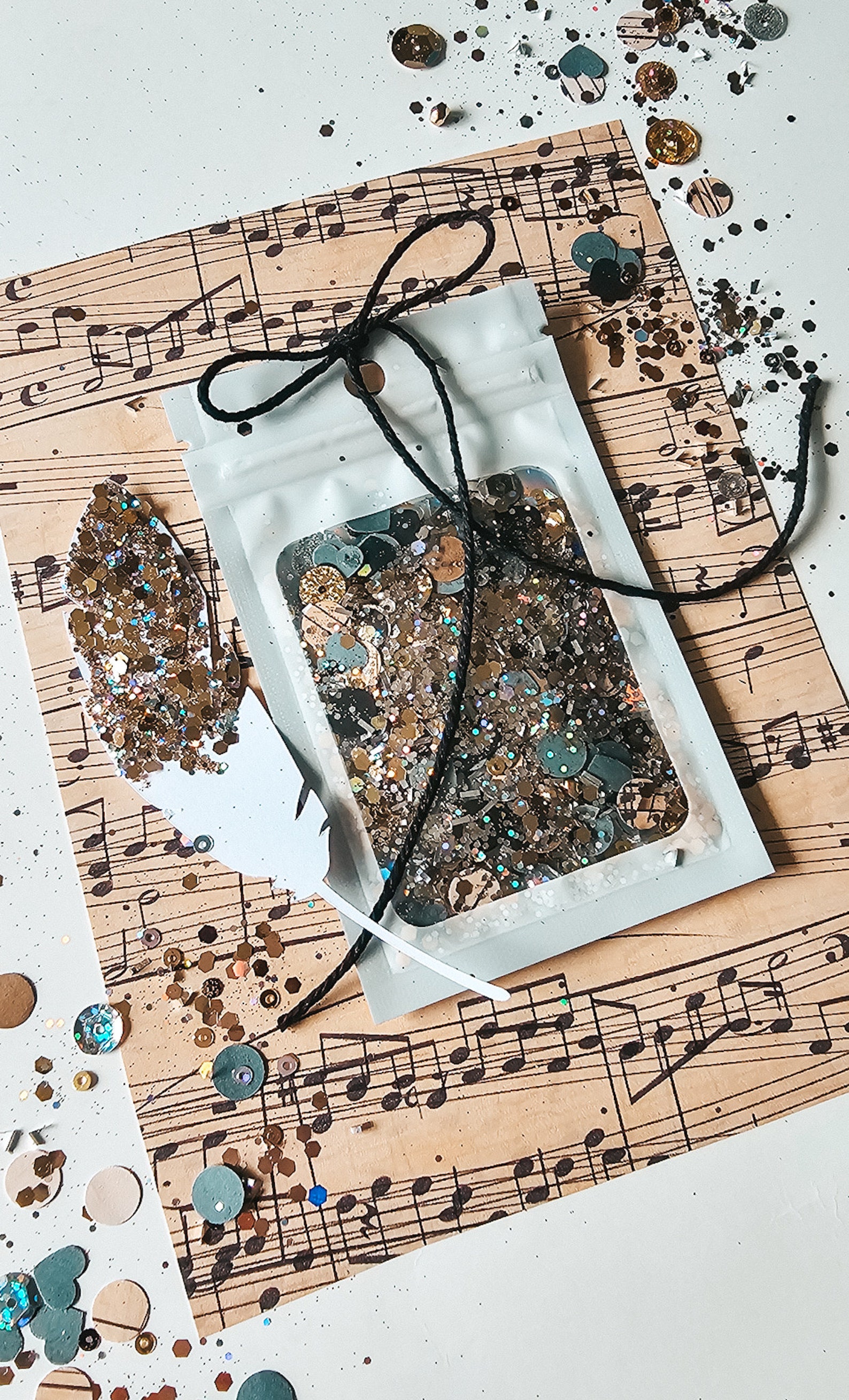 Era Confetti, Feather Icon Confetti, the TTPD, TTPD Confetti Mix ...