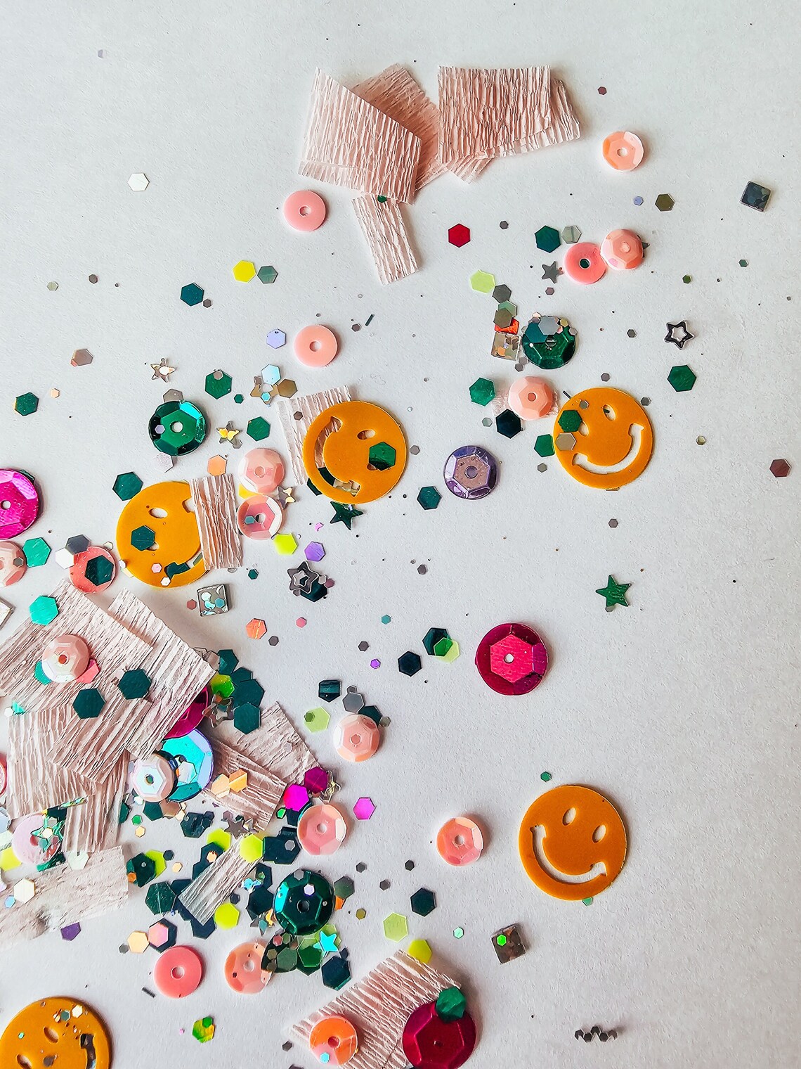 Smile Confetti, Happy Face Confetti, Bright Color Confetti, Smile Face ...