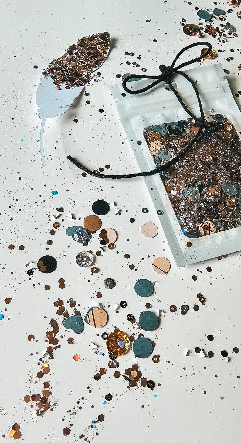 Era Confetti, Feather Icon Confetti, the TTPD, TTPD Confetti Mix ...