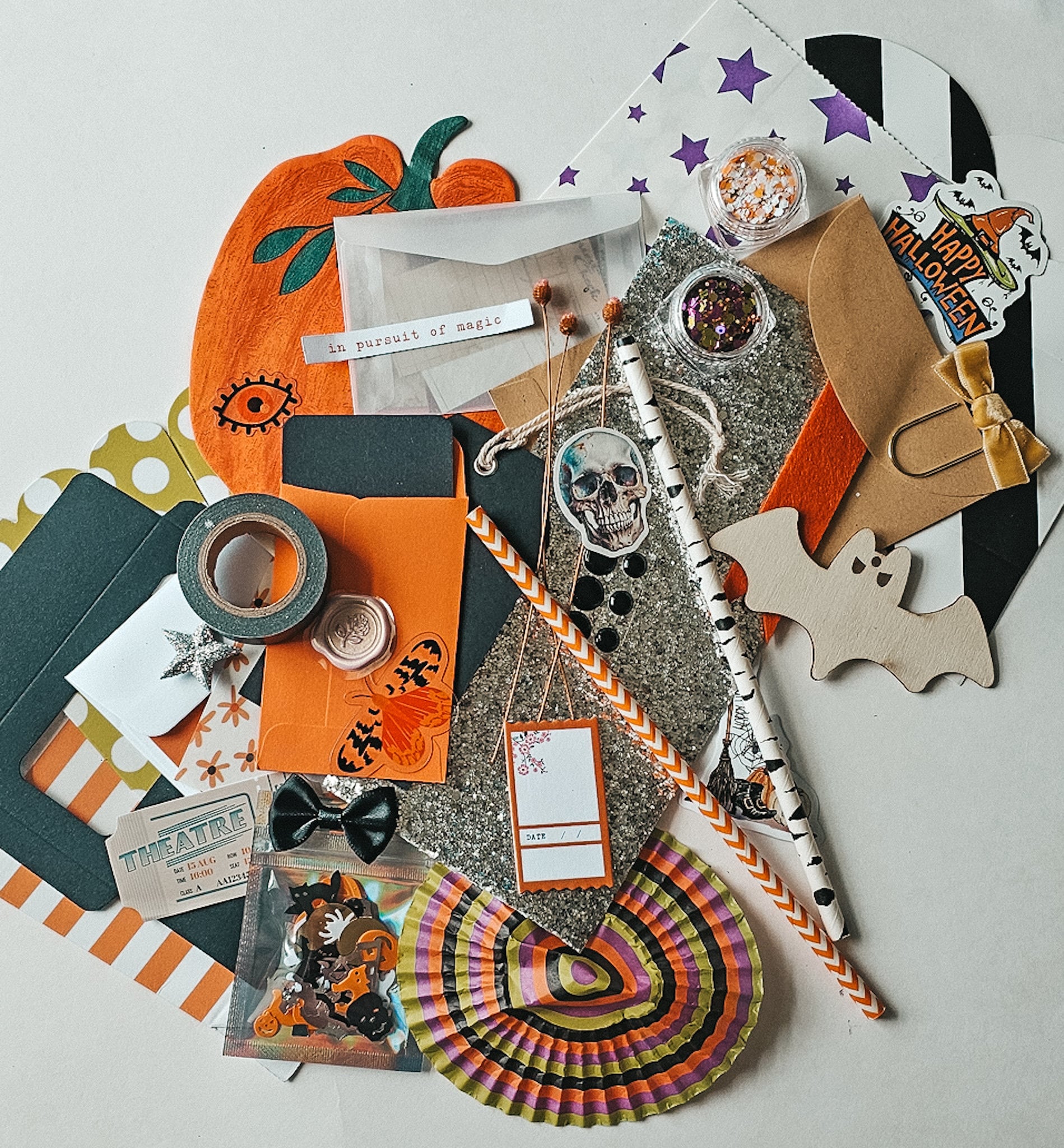 Halloween Junk Journal Mystery Kit, 100+ Items, Spooky Grab Bag ...