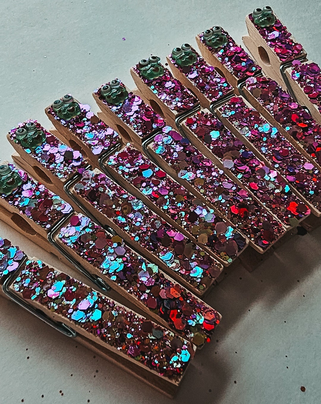 Cheer Clothespin Frog, Color Shifting Glitter, Frog Clothespin, Mini ...