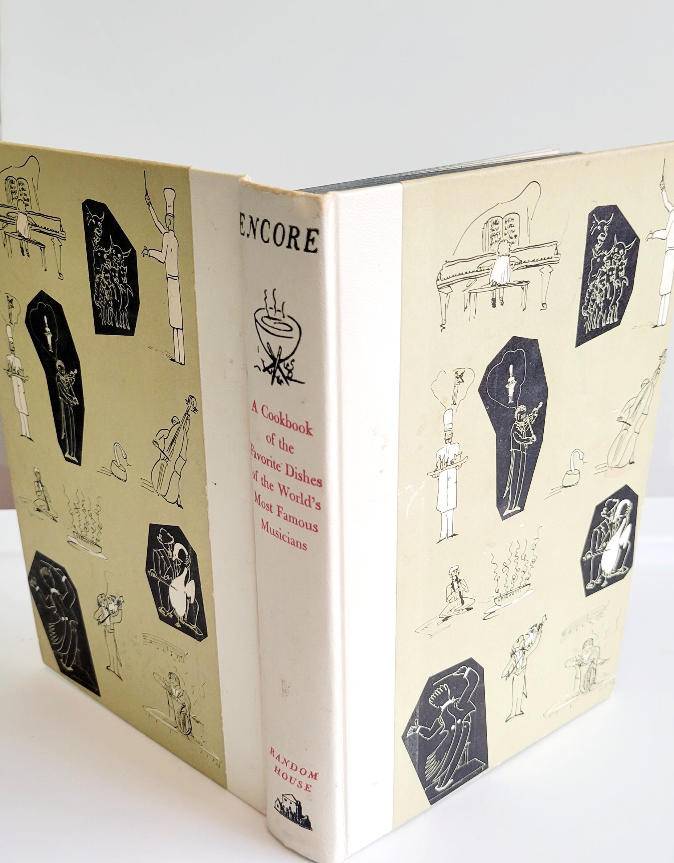 Encore: A Cookbook of the Favorite Dishes of the World's Most Famous ...