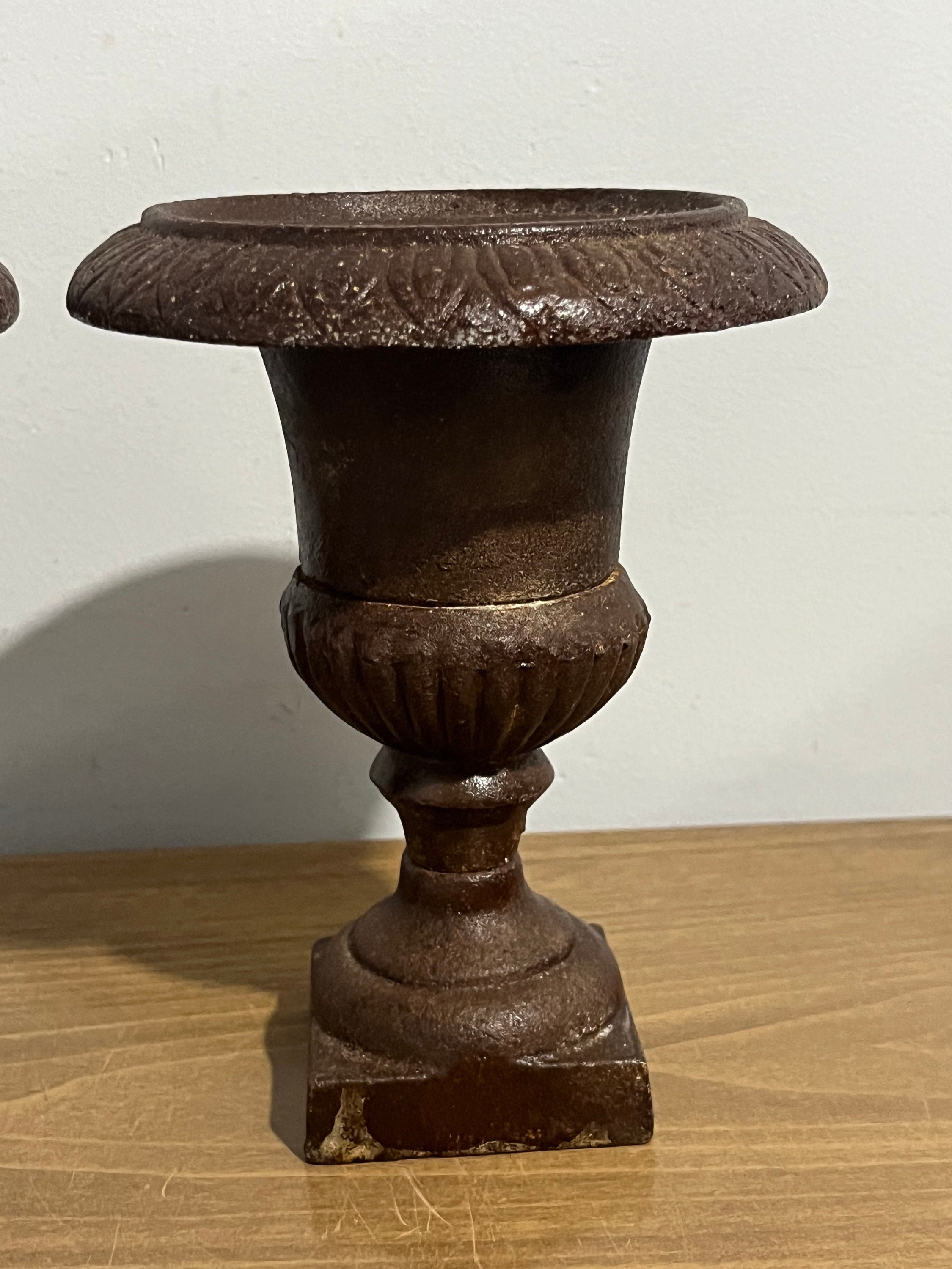 Vintage Pair of Cast Iron Urn Planters - Etsy