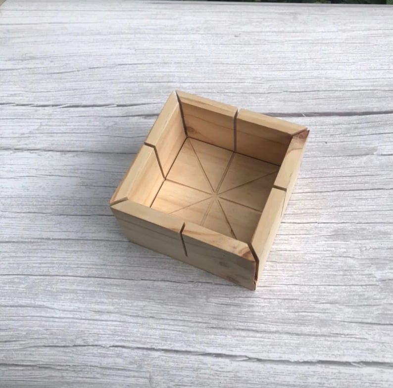 Wooden Box for Cutting Sandwich - Etsy