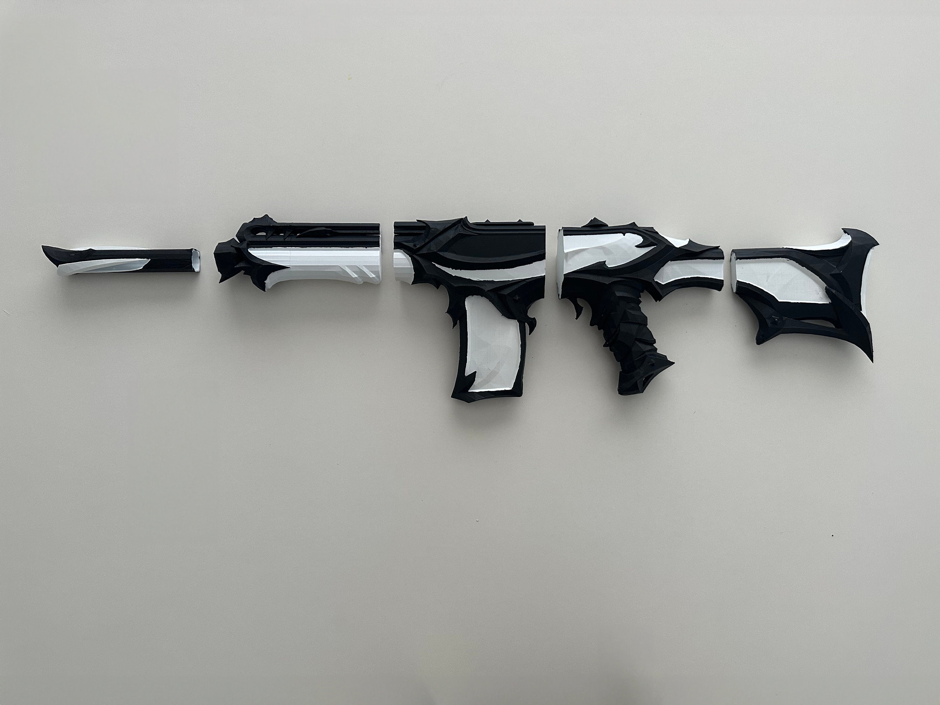 Reaver Phantom Valorant Cosplay Gift for Gamer Reaver - Etsy