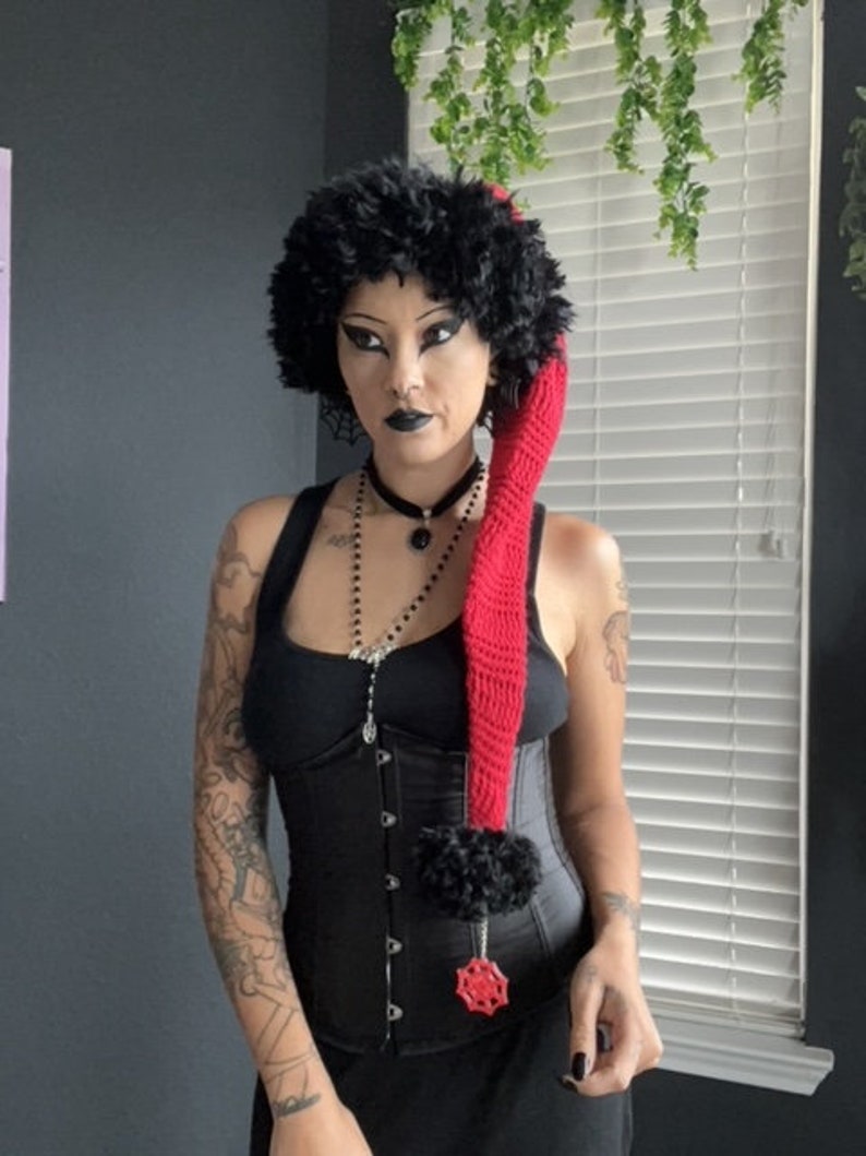 Santa Hat, Crochet Pattern, PDF, Goth Santa Hat - Etsy