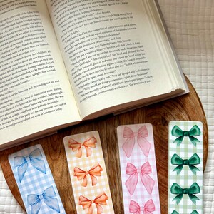 BookishFrills - Etsy