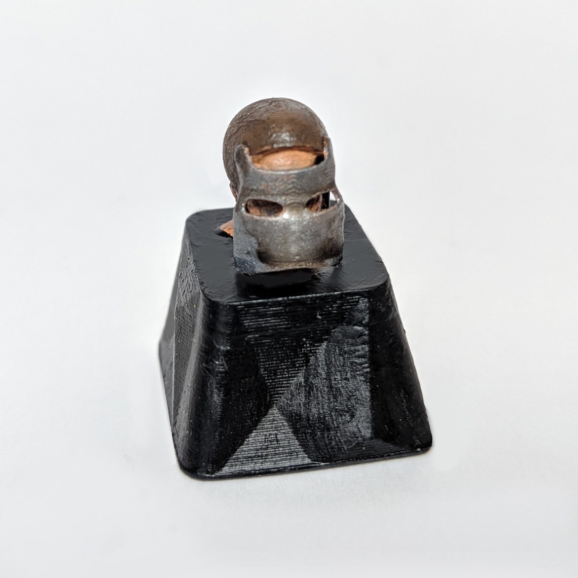 RUST Fan Art - Metal Face Mask Key Cap - Etsy