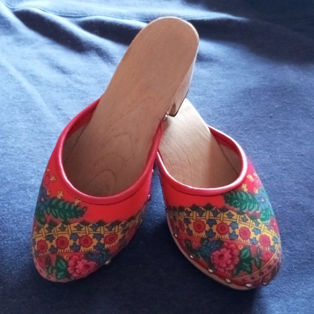 Portuguese Folclore Clogs Wood Red Tradicional Minho Shawl Handmade ...