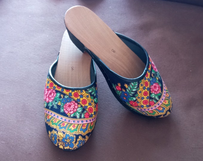 Portuguese Folclore Clogs Wood Black Traditional Minho Shawl Handmade ...