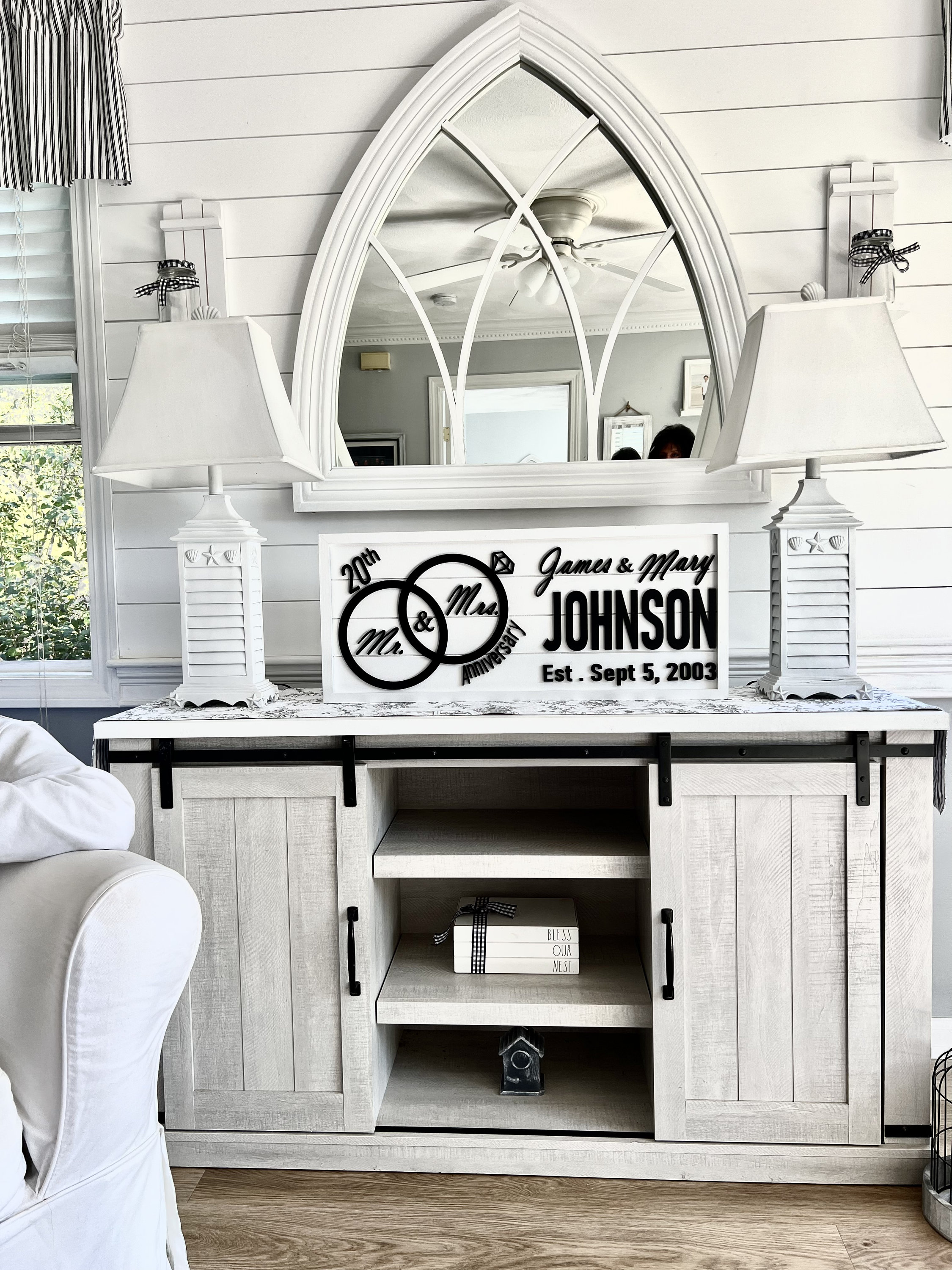 Handmade and Customizable Wooden Signs and Plaques. Perfect for ...