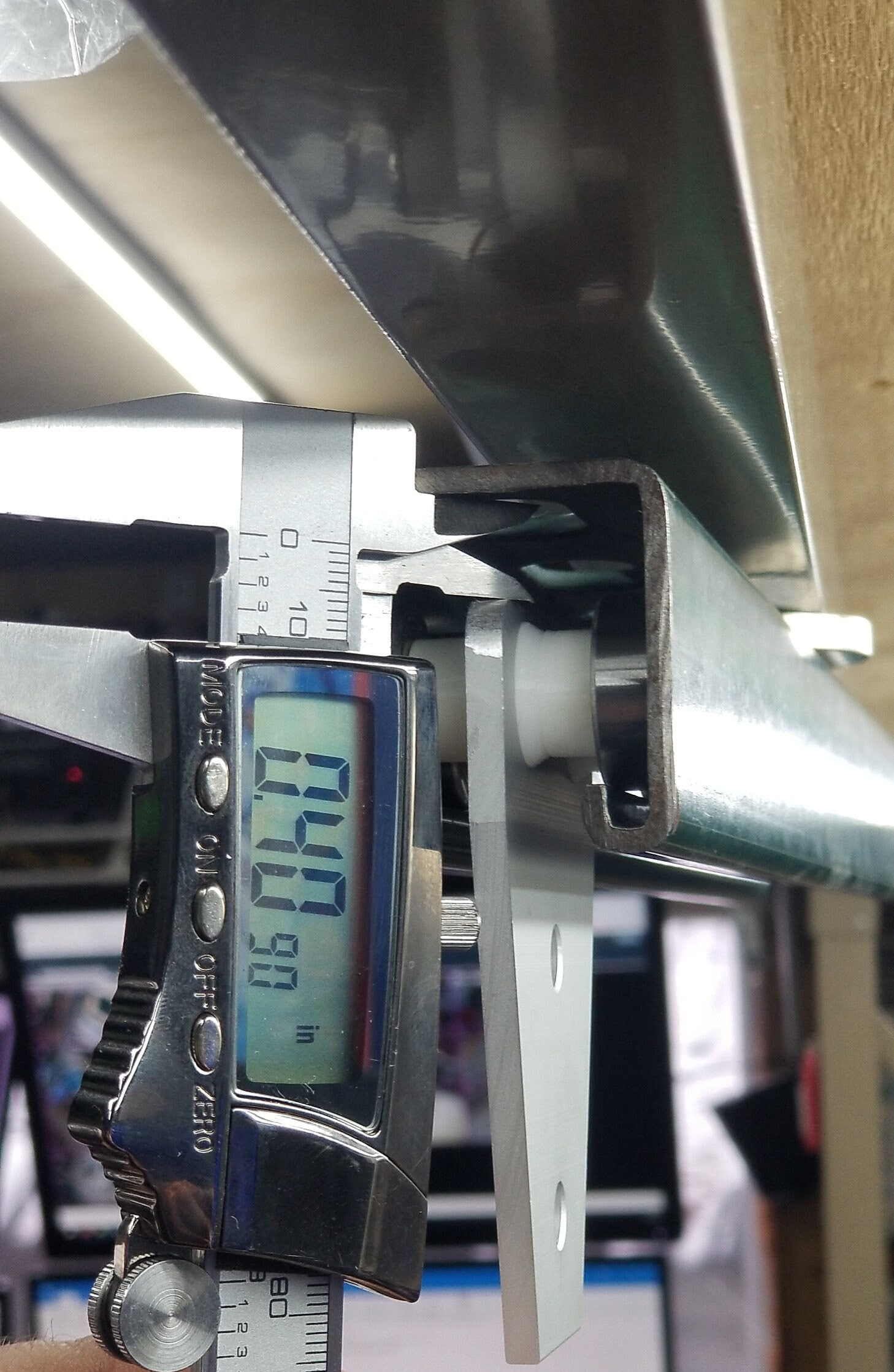 1-5/8 4 Wheel Heavy Duty Metal Frame Strut Channel Trolley - Uni/super ...