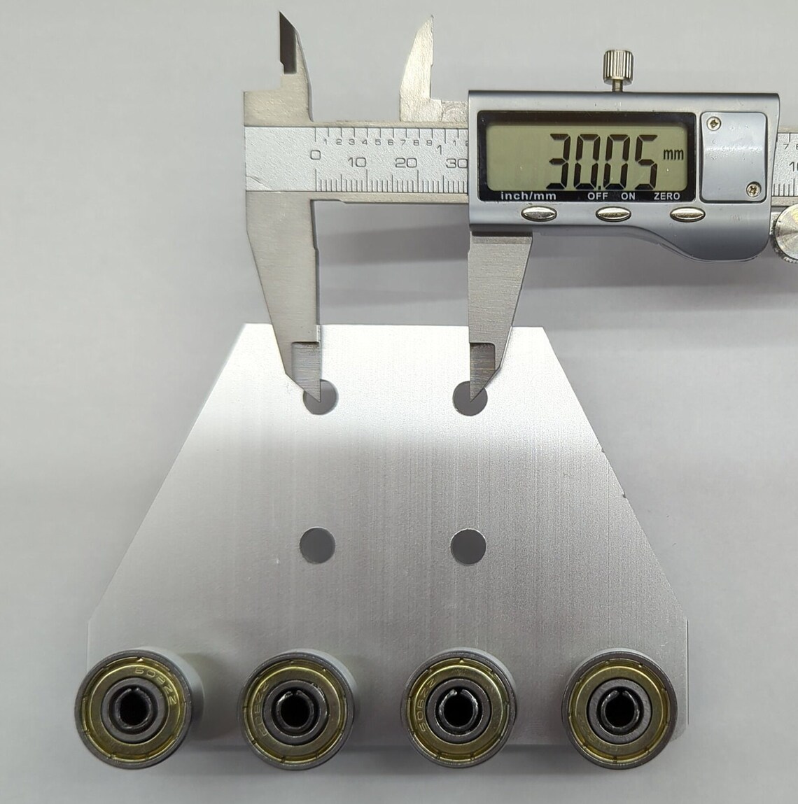 1-5/8 8 Wheel Heavy Duty Metal Frame Strut Channel Trolley - Uni/super ...