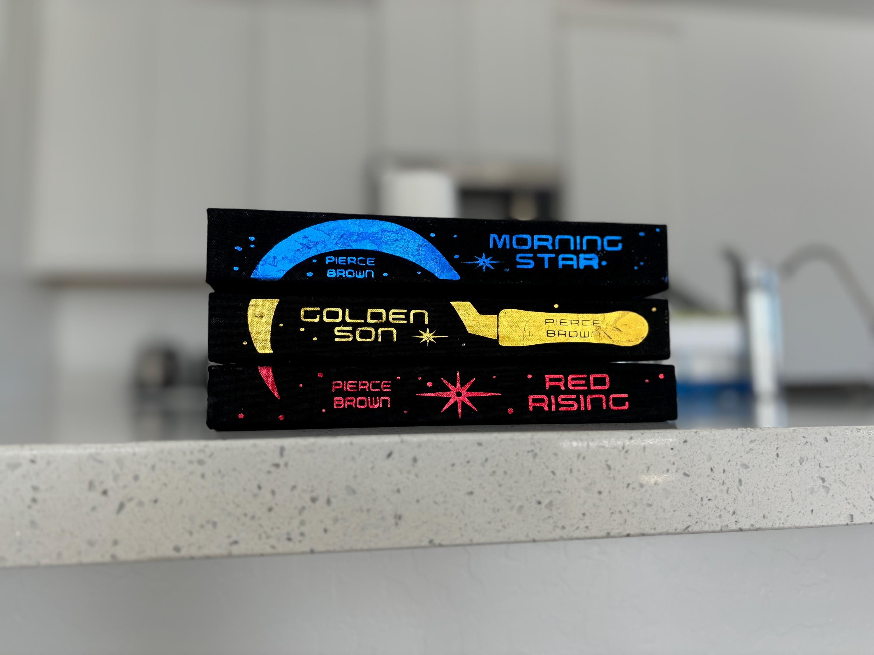 Red Rising Trilogy by Pierce Brown: Red Rising, Golden Son, Morning ...