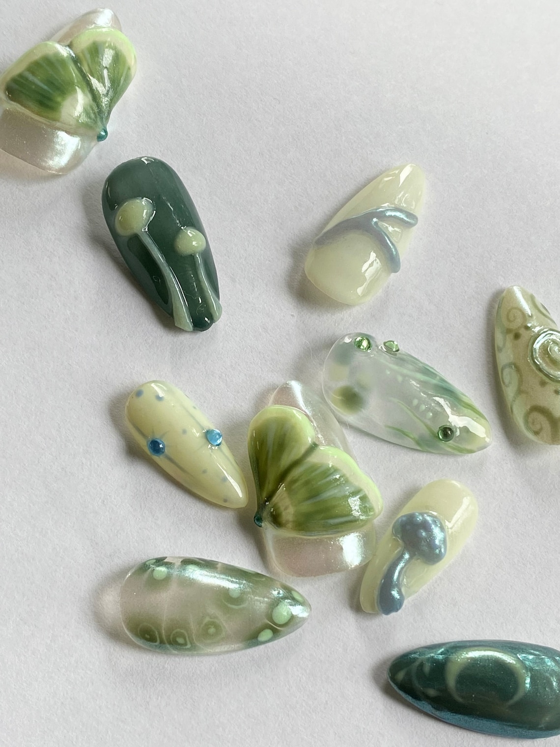 Whimsical Moth Press-on Nails - Etsy Canada