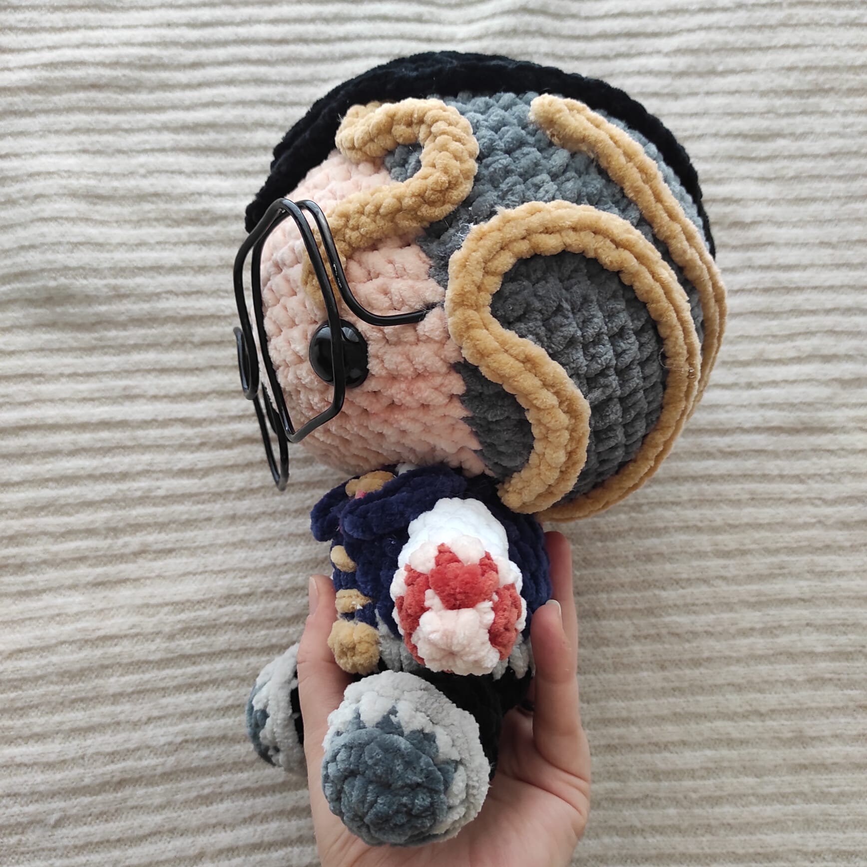 Handmade Valorant Chamber Plush: Velvet Yarn Amigurumi Gamer Gift - Etsy