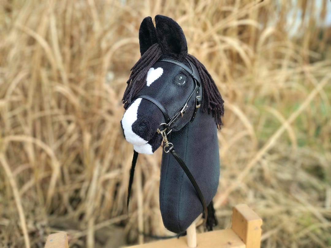 Detailed Hobby Horse Black A3 - Lifelike Appearance - Ideal for Young ...