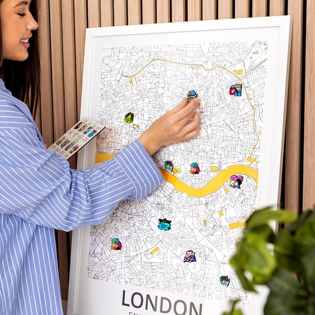 Customized Map and Pin Set in Elegant Frame Handcrafted - Etsy