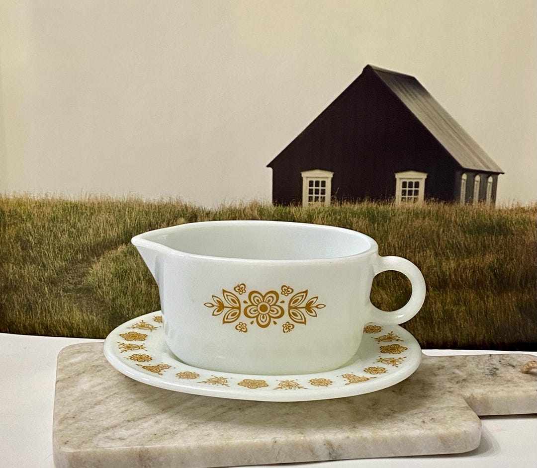 Vintage Pyrex Butterfly Gold Gravy Boat With Tray - 1970s Kitchenware ...