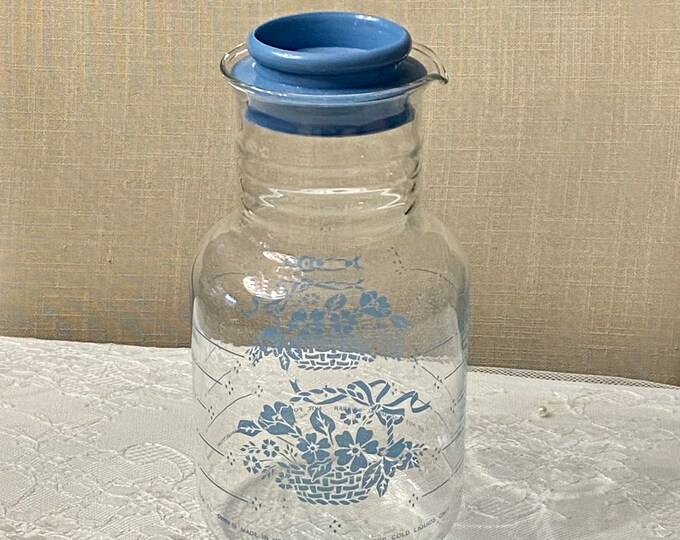 Pyrex Carafe COUNTRY CORNFLOWER, Vintage, 2Q, 2L Blue Flowers in Basket ...