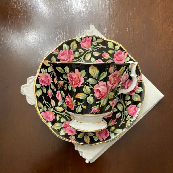 Red Rose Teacup - Etsy