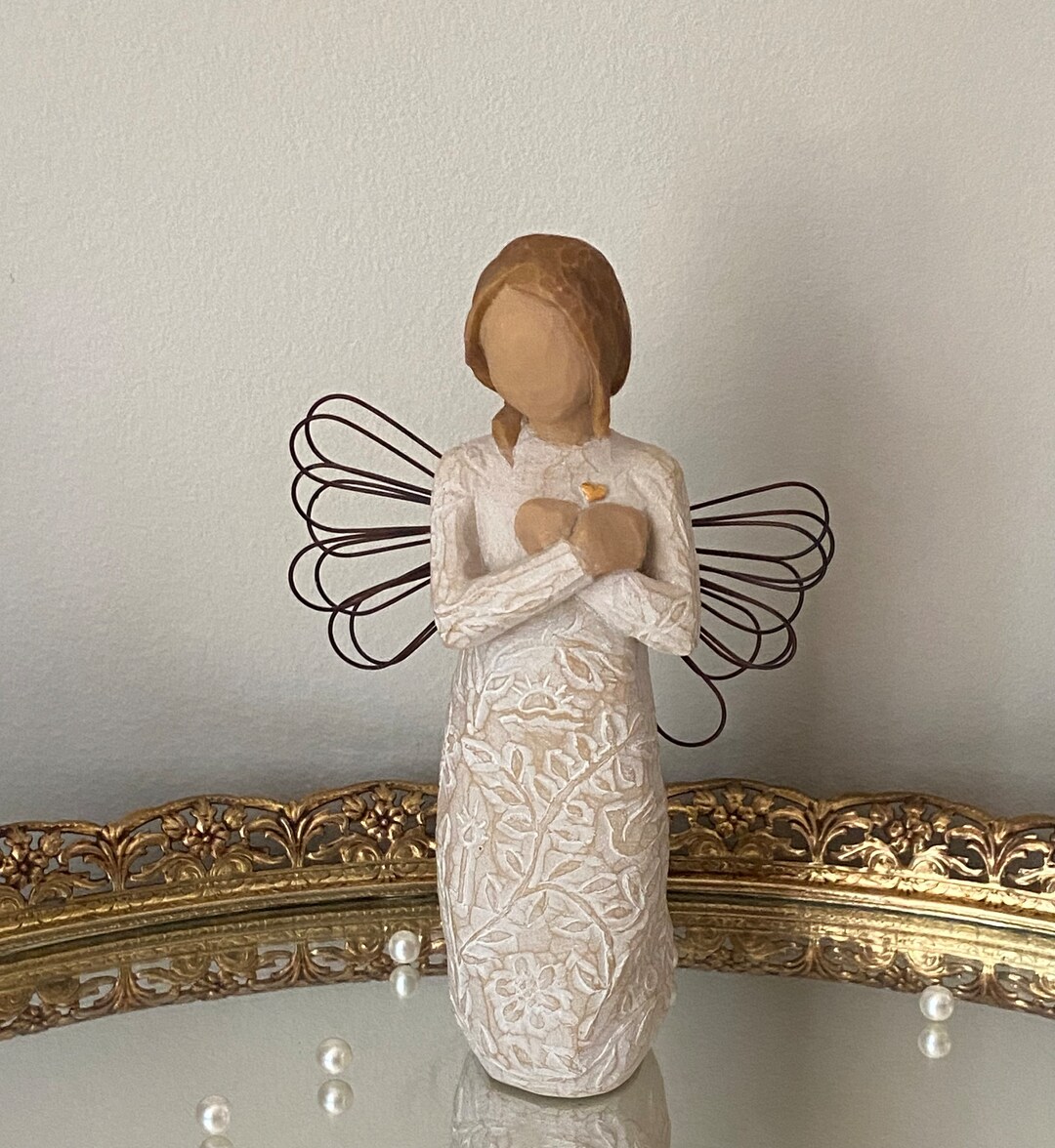 Willow Tree, REMEMBRANCE, Angel With Gold Heart, Susan Lordi 5 1/4 ...