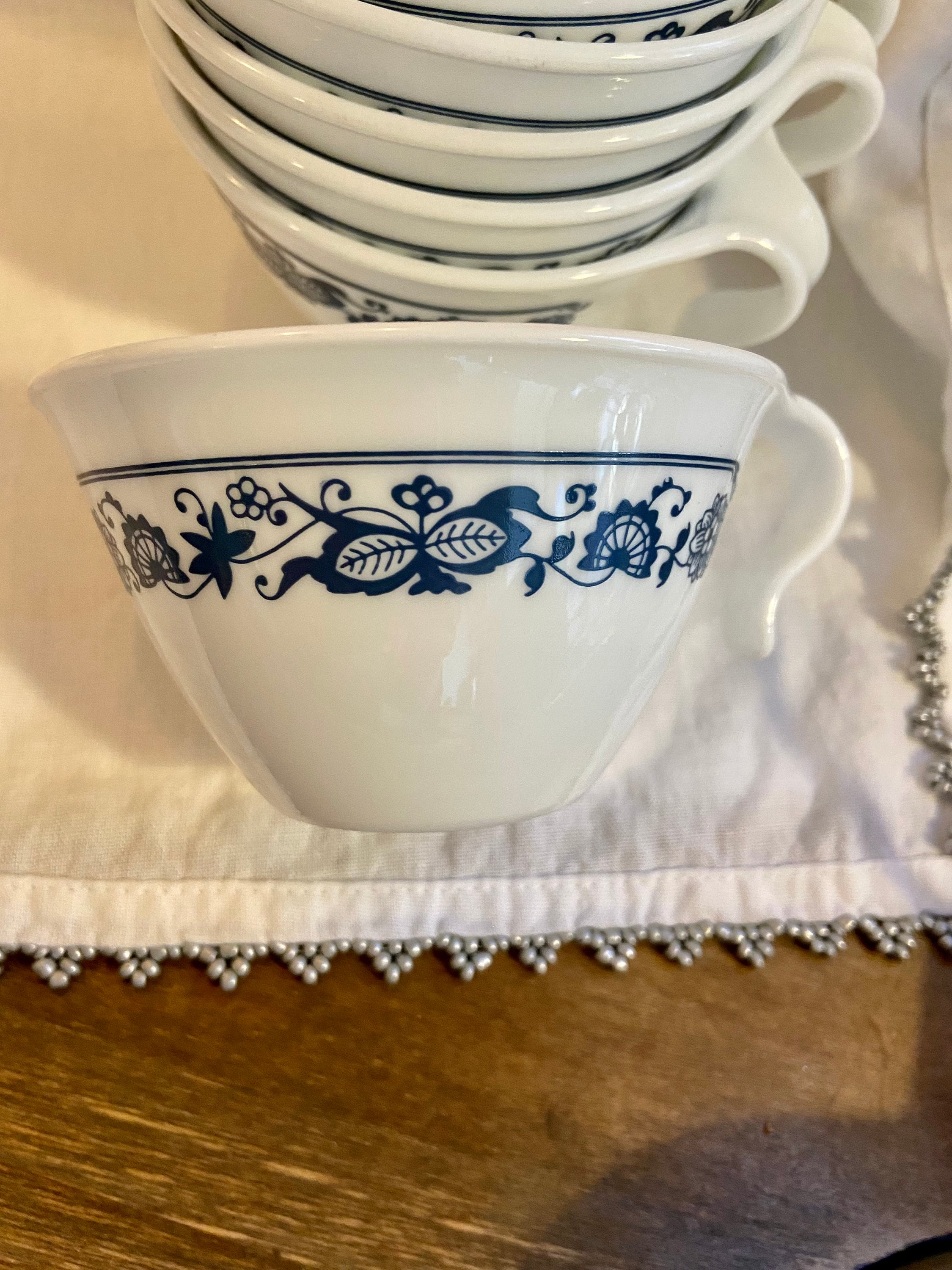 Lot of SIX corelle old Town Blue or Blue Onion Vitrelle 6 Oz Hook Cups ...