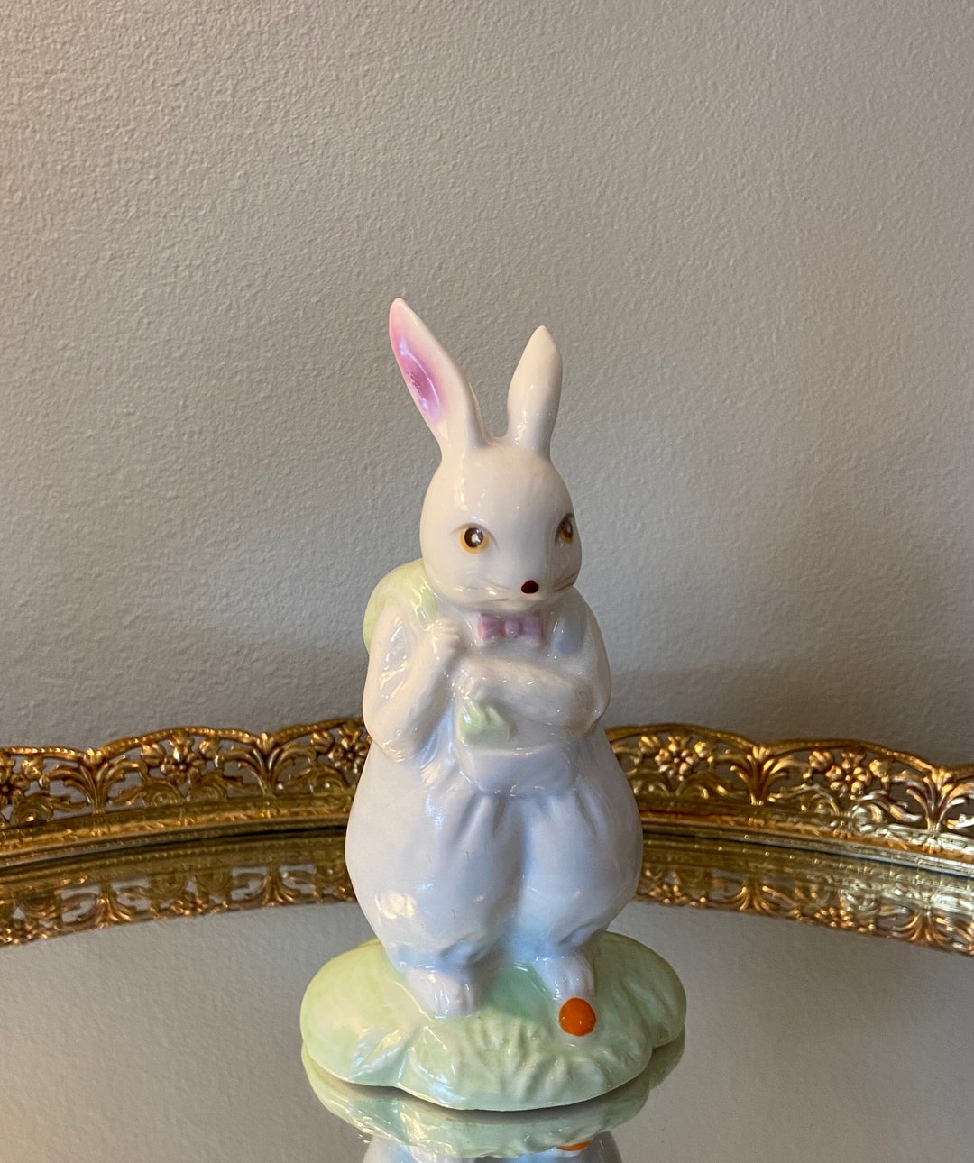 Vintage Bone China Bunny With Sac Over Shoulder Figurine/ Easter Decor ...