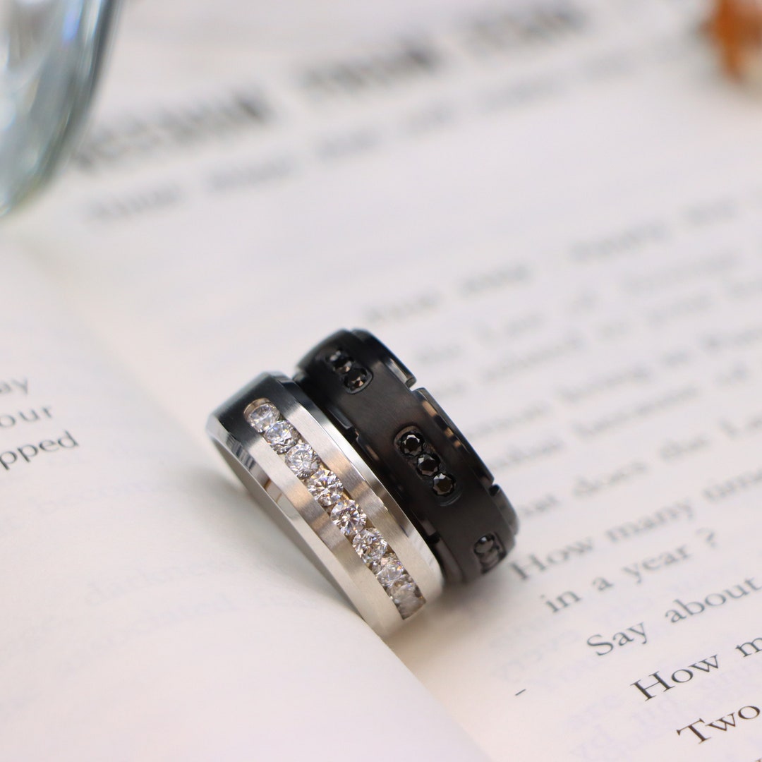 Men's Silver Titanium Wedding Ring,titanium Wedding Band, Channel Set ...