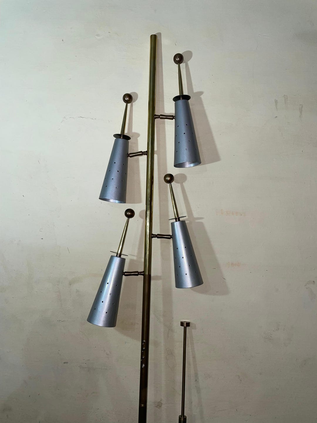 Mid Century Modern Tension Pole Lamp: Atomic Brass Sputnik Floor Lamp ...