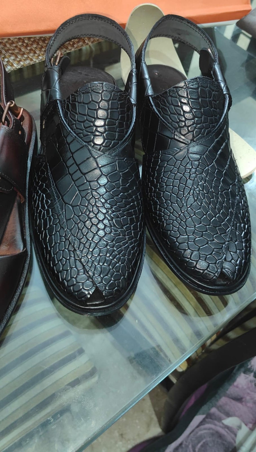 Crocodile-textured Black and Brown Handmade Chappals (sandals) - Etsy