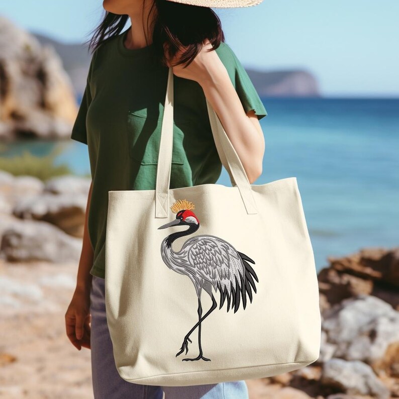 African Crowned Crane Machine Embroidery Design, Elegant Wading Bird ...