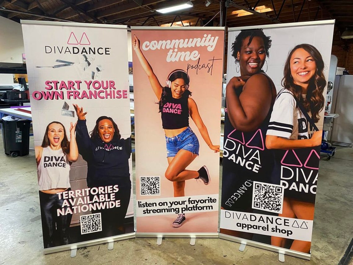 Custom Retractable Banner, Roll up Banner, Pop up Banner Stand ...