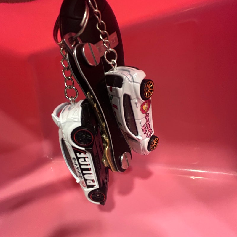 Hot Wheels Keychain - Etsy