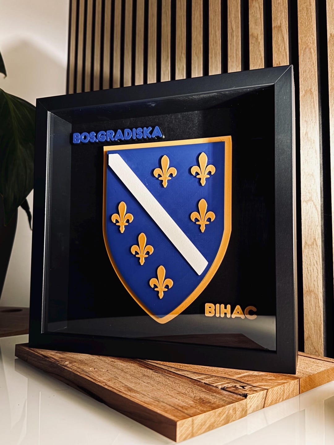 Bosnian Coat of Arms in a Picture Frame (25 X 25 Cm) – Personalized ...