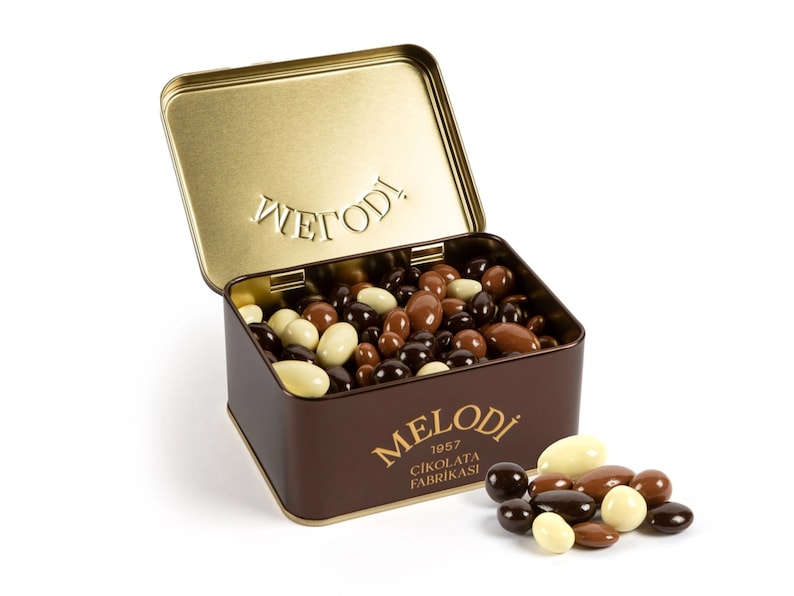 Snack Chocolate Dragee High Quality Artisan Chocolate in a Special ...