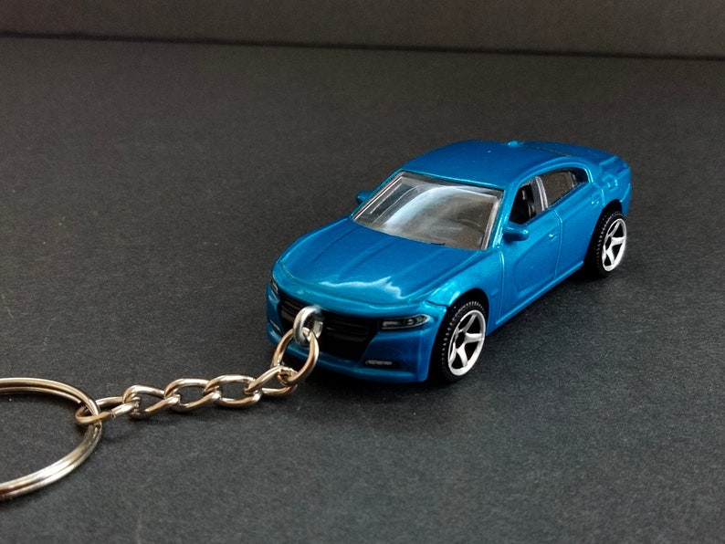 2018 Dodge Charger R/T HEMI B5 Blue Key Chain - Etsy