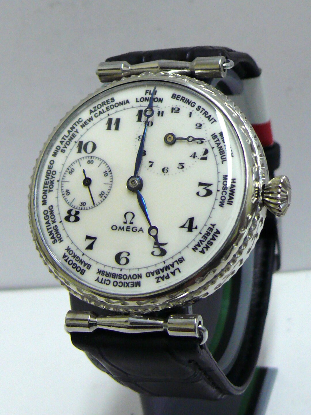 Ω OMEGA WORLD Time Swiss High-grade Gents Oversized Wristwatch, 15 Jew ...