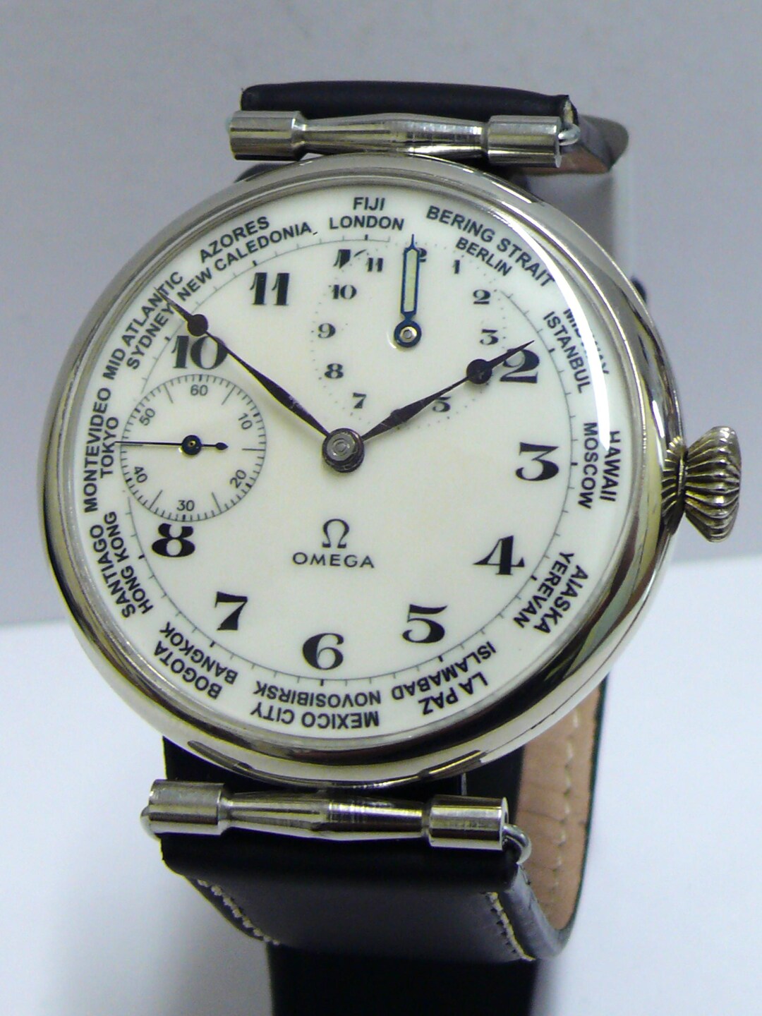 Ω OMEGA WORLD Time Swiss High-grade Gents Oversized Wristwatch, 15 Jew ...