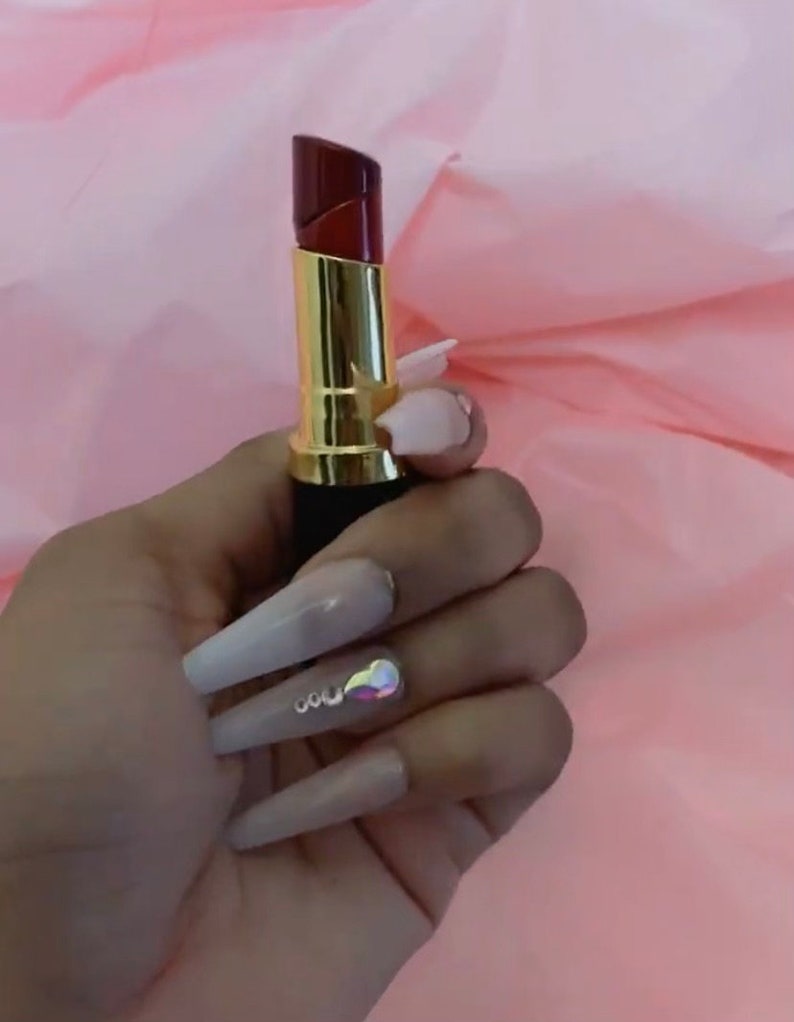 Fancy Lipstick Lighter Cute Lipstick Candle Lighter L Lighter ...